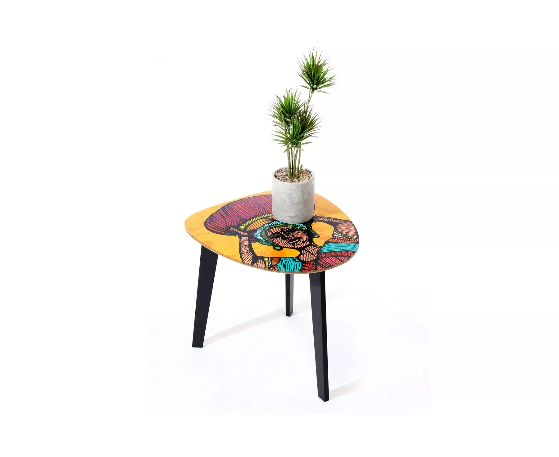 Home & Appliances :: Furniture & Décor :: Plectrum Side Table - Zulu ...